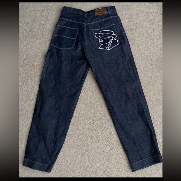 Jeans | Vintage Straight Leg Jeans With Nice Embroidery On The Back ...